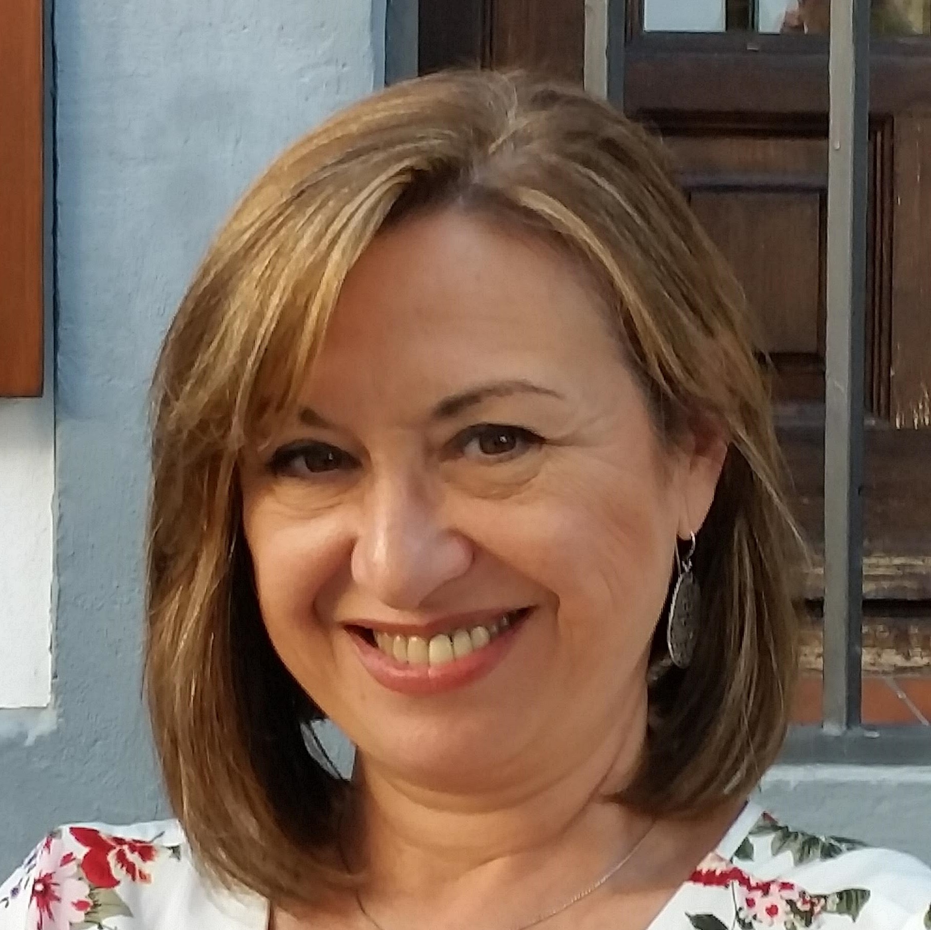 Ana Hernández - Loyola Behavioral Lab